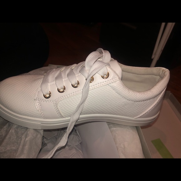 Boohoo | Shoes | Snake Skin Detail Plain White Sneakers | Poshmark